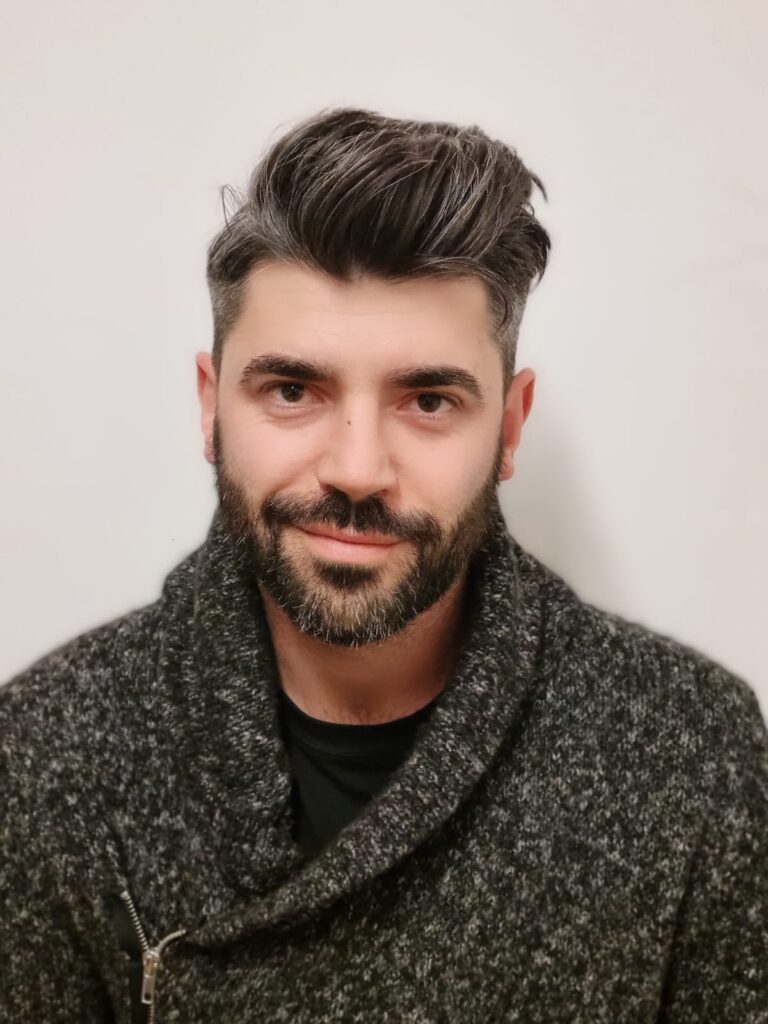 About – Dramatherapist